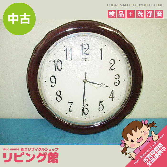 メーカー・商品名 SEIKO　電波掛時計　EMBLEM 型番 HS521B 主な仕様 ●外形寸法　直径327×奥行48mm ●質　　量　1.2kg ●枠　　材　前面：ガラス　木枠：桂　茶木地塗装　光沢仕上げ ●電　　池　ボタン電池SB-T5...