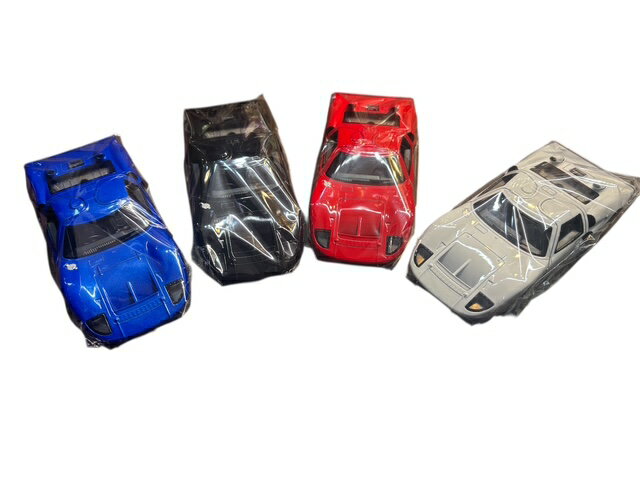 KinSMART　Pullback Car ★ ★ ★ ★ ★ ★ ★ ★ ★ ★ ★ 『KinSMART（キンスマート）』は1993年に香港で設立した大手カー玩具メーカー。　 低価格帯でありながらディティールの細かさやプロポーションの良さ...