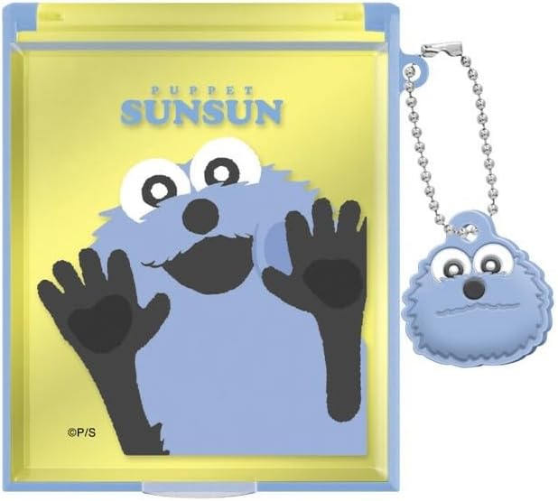 ☆★☆クラックス マスコット付きミラー☆★☆ スンスンのマスコット付き手鏡です かわいいお顔のチャームがたまらない☆ コンパクトな鏡なので、バッグにかさばらず、ポケットにもすっぽり収納できます♪ 商品サイズ:約H85×W70×D6mm 素材...