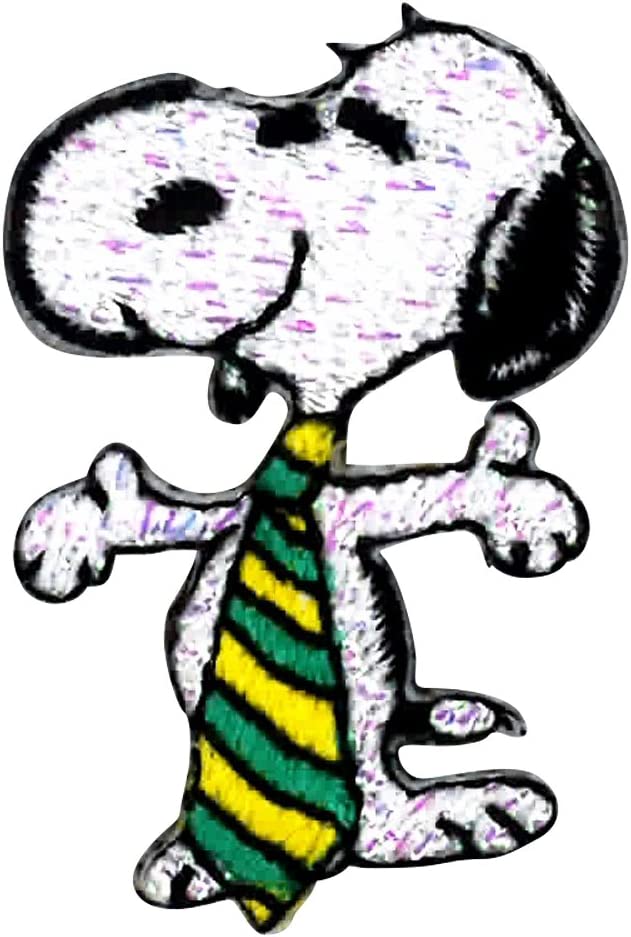 ☆★☆ミノダ SNOOPYミニワッペン TIE S02Y9469 ☆★☆ スヌーピーの刺繍デコシールです。 キラキラのラメ糸を使用してきれいな仕上がりです。 この商品はシール接着のほか、アイロンワッペンとしてもお使いいただけます。 ●サイズ...