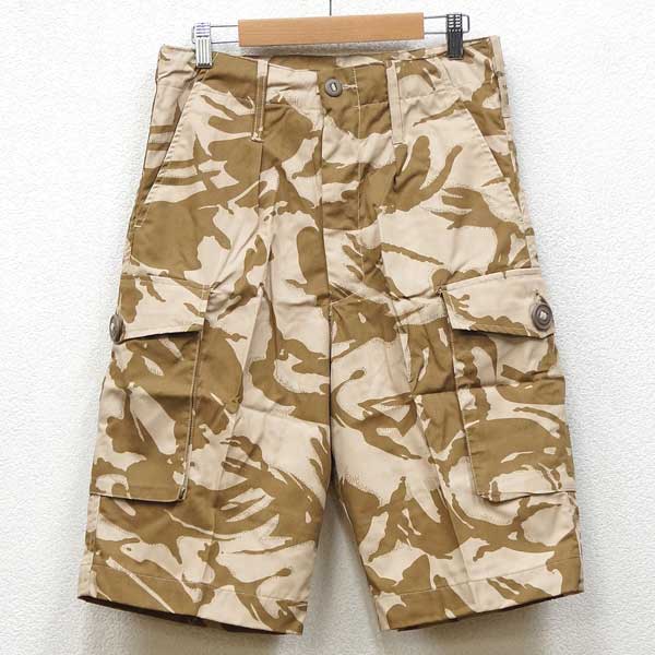 実物 イギリス軍 DPM デザートカモ ハーフパンツ！ 砂漠地帯や熱帯地方のデザートDPMデザートカモ。 風通しの良い生地で大きなカーゴポケットがあります。 ウエスト部分のヒモでサイズ調節が可能です。 【素材】コットン、ポリエステル混紡　 ...