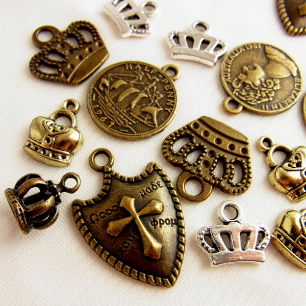 商品セット内容 ★内容：メタルパーツ ★入数：18pcs ★サイズ：