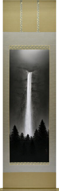 山水　水墨山水※商品は1品1品の制作の為、画像と図柄、書体、寸法、表装裂地の色、柄等が多少異なることがございます 作者 美濃正堂 作者の紹介 昭和22年生まれ得意：花鳥爽床会会員　美術年鑑掲載 連展金賞・国際美術審議会ポルトガル展受賞・日本...