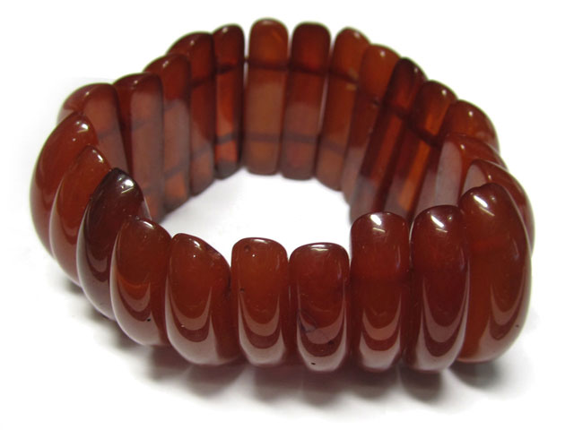 【商品説明】業界最安値に挑戦！！再生琥珀とは粉末状の天然琥珀に人工素材を混ぜて圧縮し再生したものです。【サイズ】フリーサイズ約32mm 【留意事項】以下留意事項をご理解頂いた上でご入札下さいませ。※サイズや色が画像と若干異なる場合がございま...