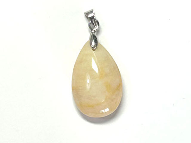 ＜商品説明＞・約2.3〜2.5cm×約1.5cm×約1cm(縦×横×厚さ)・穴約1mm(Aカン含まず)＜留意事項＞※サイズ・色味に個体差が生じる商品となります。※写真3枚目のように色の濃淡や模様の出方にも差異がございます。※商品写真はできる...