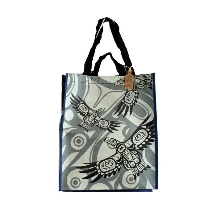 【訳あり　一部生地が折れたまま縫製＆汚れあり】一部の生地が重なって折れた状態のまま縫製されているため。片面の中央部分に汚れあり。写真4～6を参照してください。■サイズ：幅35x高42(紐長69cm)xマチ18cm■アーティスト：Haida族...