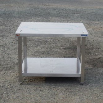 マルゼン SSC-10DT 業務用 ステンレス 作業台 W785 D715 H600mm 厨房 スチコン オーブン 架台 SSC-06SD SSC-10D 他 商品は中古品です。 多少の傷汚れあります。 状態画像にて判断願います。 よろしく...