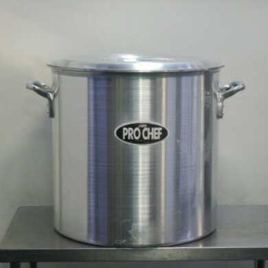 (未使用品)EBM プロシェフ アルミ 寸胴鍋 51cm ふた付 外寸Wφ545H510mm 厚4mm 10.5kg 100L ラーメン スープ 510mm 手7.8cm 商品は中古品です。 保管時の多少の傷汚れあります。 　 状態画像にて...