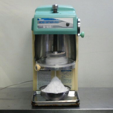 1997年製 スワン SI-90SS ブロック アイス スライサー かき氷 刃新品 100V W30D37H60cm 約30kg ふわふわ カキ氷 機 商品は中古品です。　　 多少の傷汚れあります。 刃は新品に交換しました。 水受けは代用品...