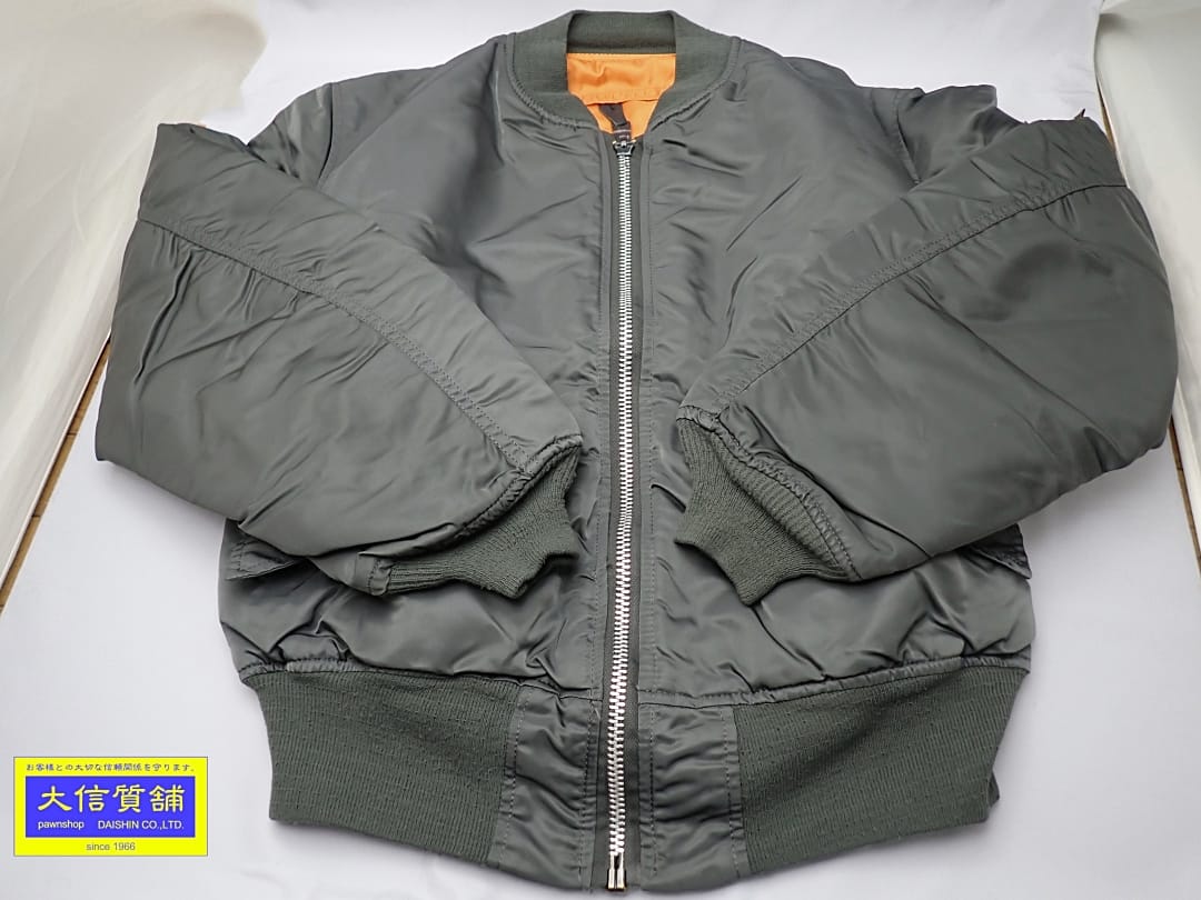 商品の詳細 &nbsp;商品名 ALPHA INDUSTRIES アルファ インダストリー MA-1 フライトジャケット MIL-J-82790J メンズM リバーシブル カーキ オレンジ USA製 ヴィンテージ 中古B 【送料無料】 &n...
