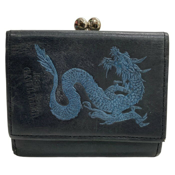 商品名 jean paul gaultier/ジャンポールゴルチェ/がま口/3つ折り財布/龍/ドラゴン/ブラック黒/FB4362 管理番号 PD0MO2Y0ZJ1W 詳細 高さ 約8cm 小銭入れ 1 幅 約9.7cm 札入れ 1 マチ 約...