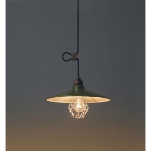 ■全長：約94.0cm ■幅：約34.0cm ■高さ：約21.0cm ■重量：約692g ■コード長さ：約67.0cm ■黒丸打コード ■引掛シーリングキャップ ■黒CPフレンジ付 ■木製飾り ■角木自在 ■E26モーガルソケット ※アルミ...