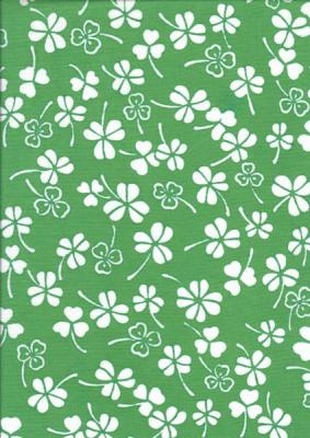 和名・白詰草はヨーロッパ原産で、日本へ来る船に積んだ木箱の詰め物に使われていました。三つ葉は三位一体を、四ツ葉は希少であることから幸運を表し、魔よけや妖精を見る力を授けるとも伝えられています。 ＜お取り扱い注意＞ ・お使い始めに汗や摩擦で色...