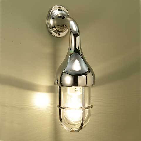 室内照明でマリンライトのブラケット照明が素敵に演出！ 多くのお問い合わせにお応えするため、室内専用のマリンライトをラインナップ致しました。 まるで帆船の中を連想させるような室内用のブラケットライトです。 真鍮ダイカストのゴーグルでごつごつし...