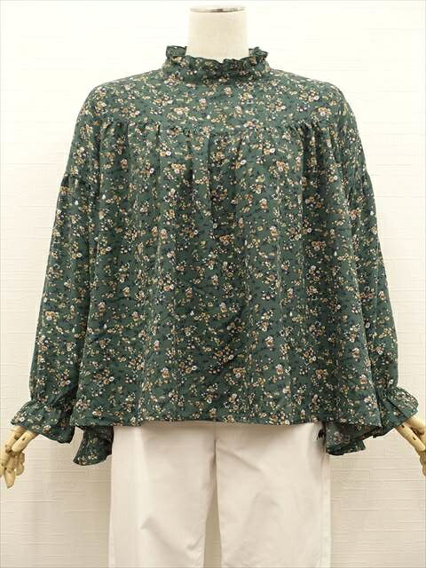 ブランド名 NOBLE COTON表記サイズM B:79-87 T:154-162 実寸（cm）着丈：60 肩幅：37.5 身幅：58×2 袖丈：57 表記素材ポリエステル 100% 色・柄グリーン地 ホワイト×ブラウン×ピンク 小花柄 備...