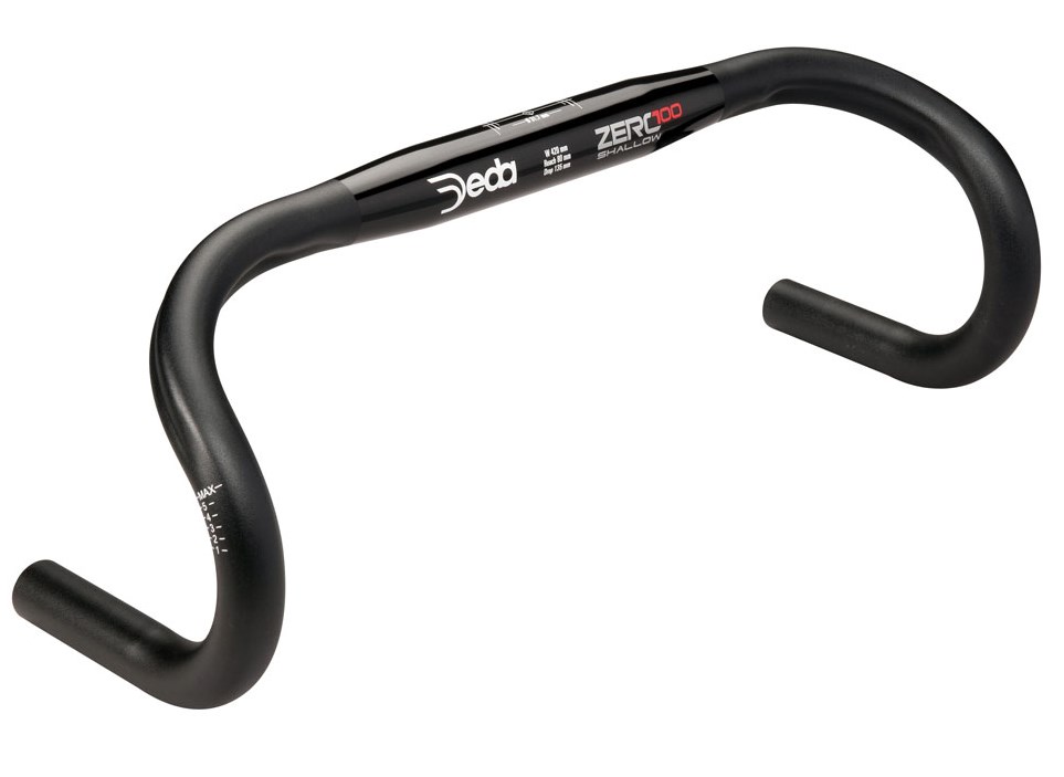 DEDAの定番ロード・ドロップバーZERO100です。 下ハンは浅曲がりのシャロー形状ですドロップ形状については画像を参照してください。 ■7075-T6 トリプルバテッドアルミ ■ハンドルクランプ径：31.7mm（DEDA表記） ■RHM...
