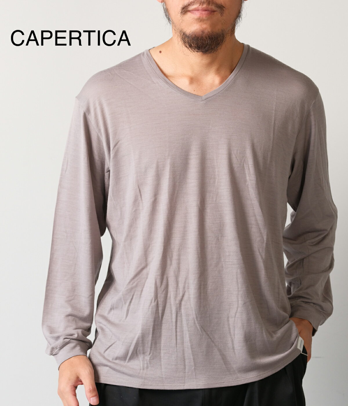 design： Vneck L/S Tee シャツやジャケットのインに着た時のネック周りのバランスと一枚で着用した時に、インナー感のでないリラックス感のあるシルエットにもこだわって、どちらも両立できるバランスのデザインでお作りしています。 ...