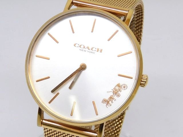 【ムーブメント】：クォーツ（電池交換済み） 【サイズ】：フェイス約35mm（リューズ除く） 【腕周り】：フリーサイズ（金具スライドにて最長約20cmまで対応） 【カラー】：ゴールド系 【付属品】：特にありません。本体のみです。 【コンディシ...