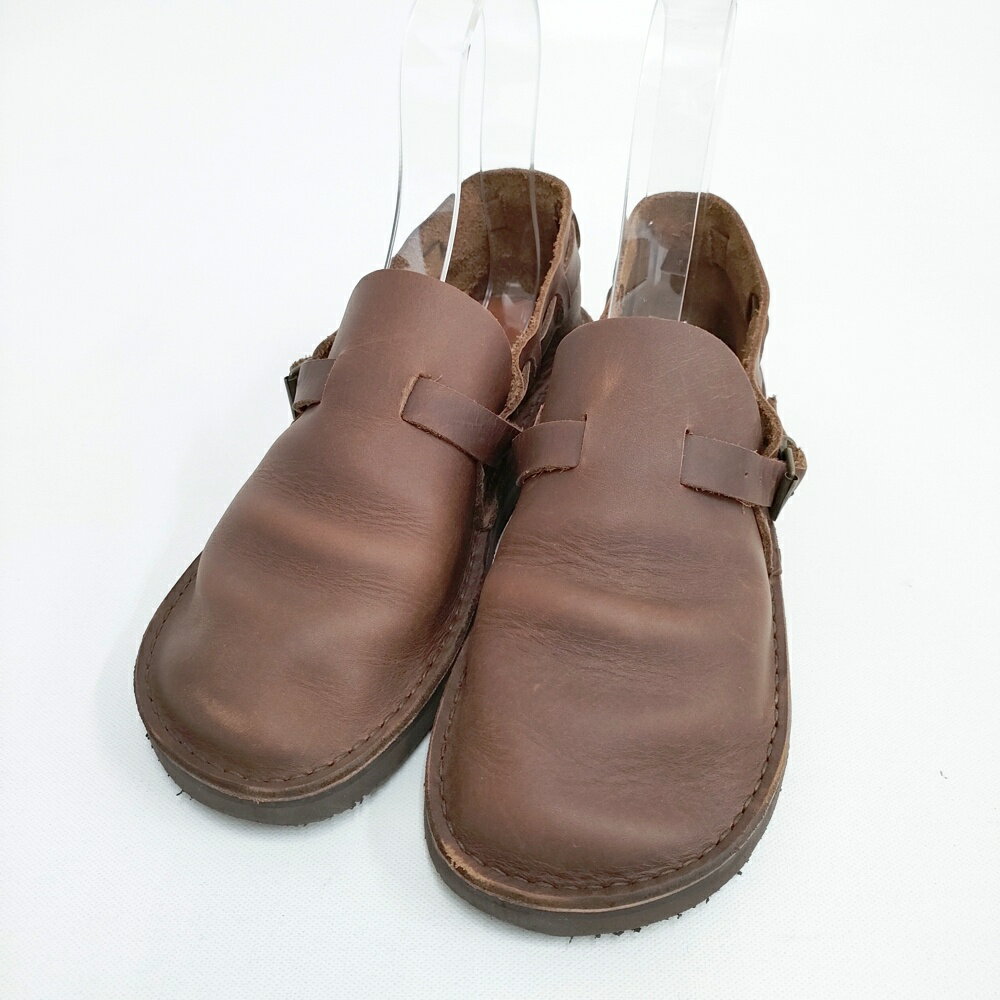 L280512-920808-79 商品説明 ブランド Fracap アイテム シューズ・靴 SANDALO R005 サイズ39 レザー革 カラー ブラウン※色は実物を見て判断したものを記載しております。発売時のカラー展開は把握しておりま...