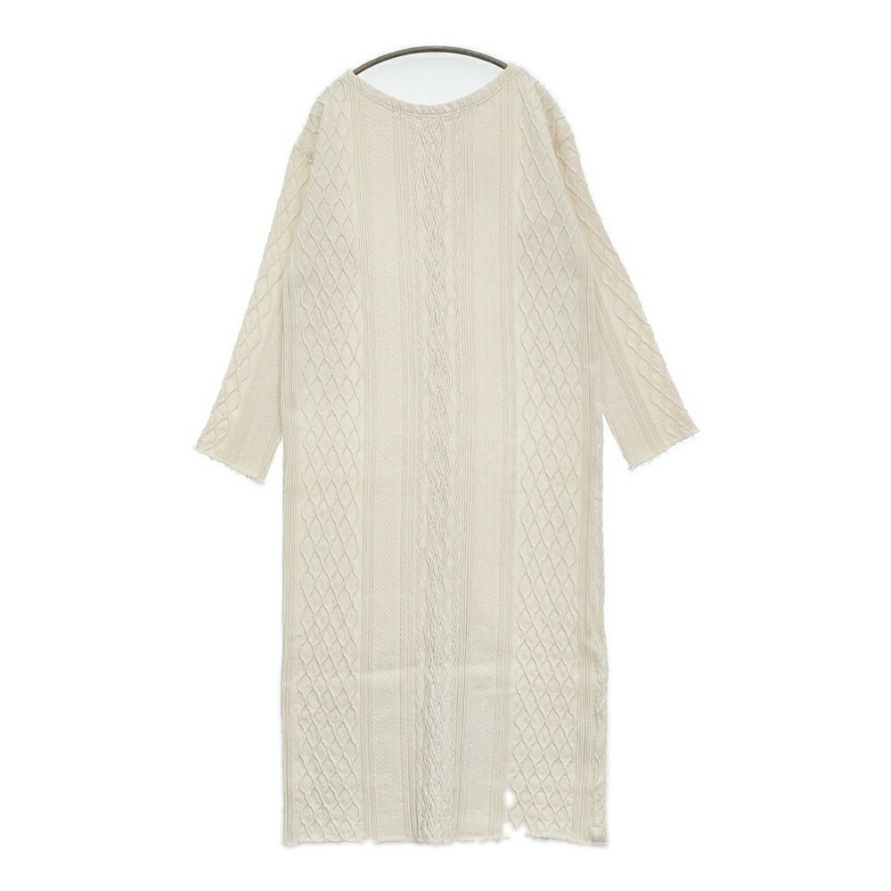 L277330-912008-59 商品説明 ブランド JUBILEE アイテム ワンピース Back open cable dress 定価28080円 スナップボタン RJ19043040 カラー オフホワイト※色は実物を見て判断したも...