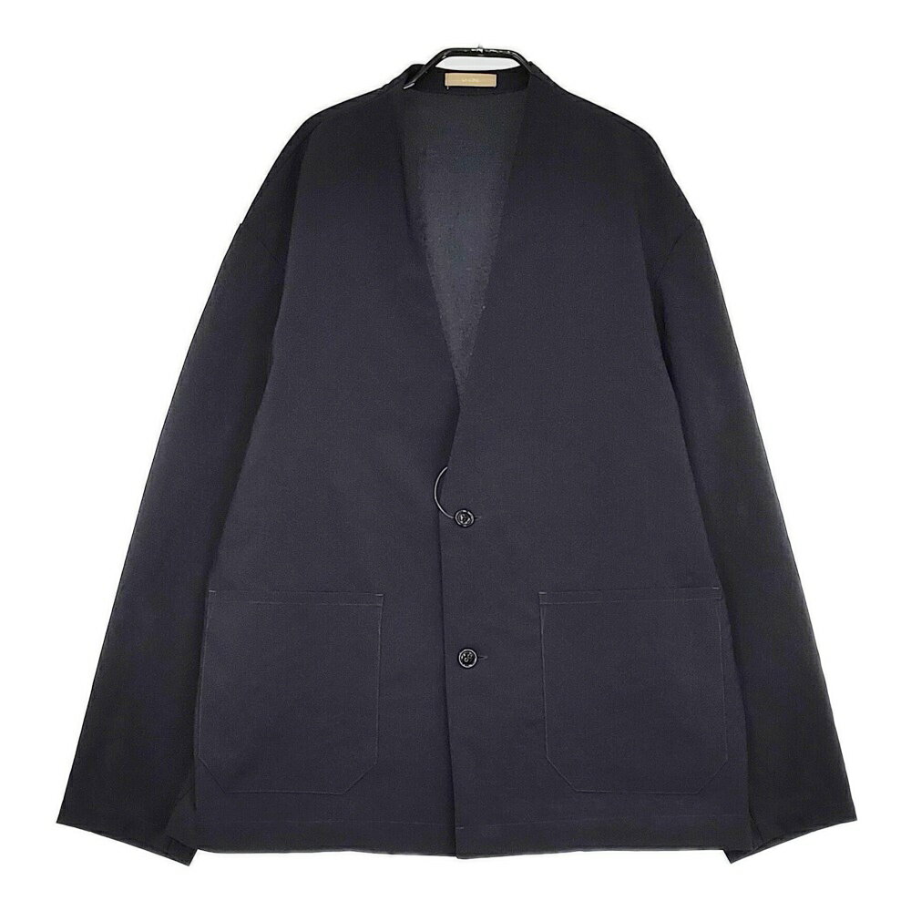 MF99989-942008-139 商品説明 ブランド LAMOND. アイテム ノーカラージャケット NO-COLLAR SHARI JACKET 定価25300円 LM-O-113 サイズ2 カラー ネイビー※色は実物を見て判断したも...