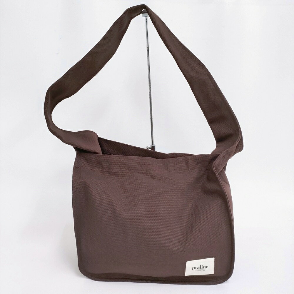 L261982-940008-129 商品説明 ブランド praline アイテム ショルダーバッグ 完売品 VAGABOND STRAP L-HANDLE58 フランス製 キャンバス カラー ブラウン※色は実物を見て判断したものを記載して...
