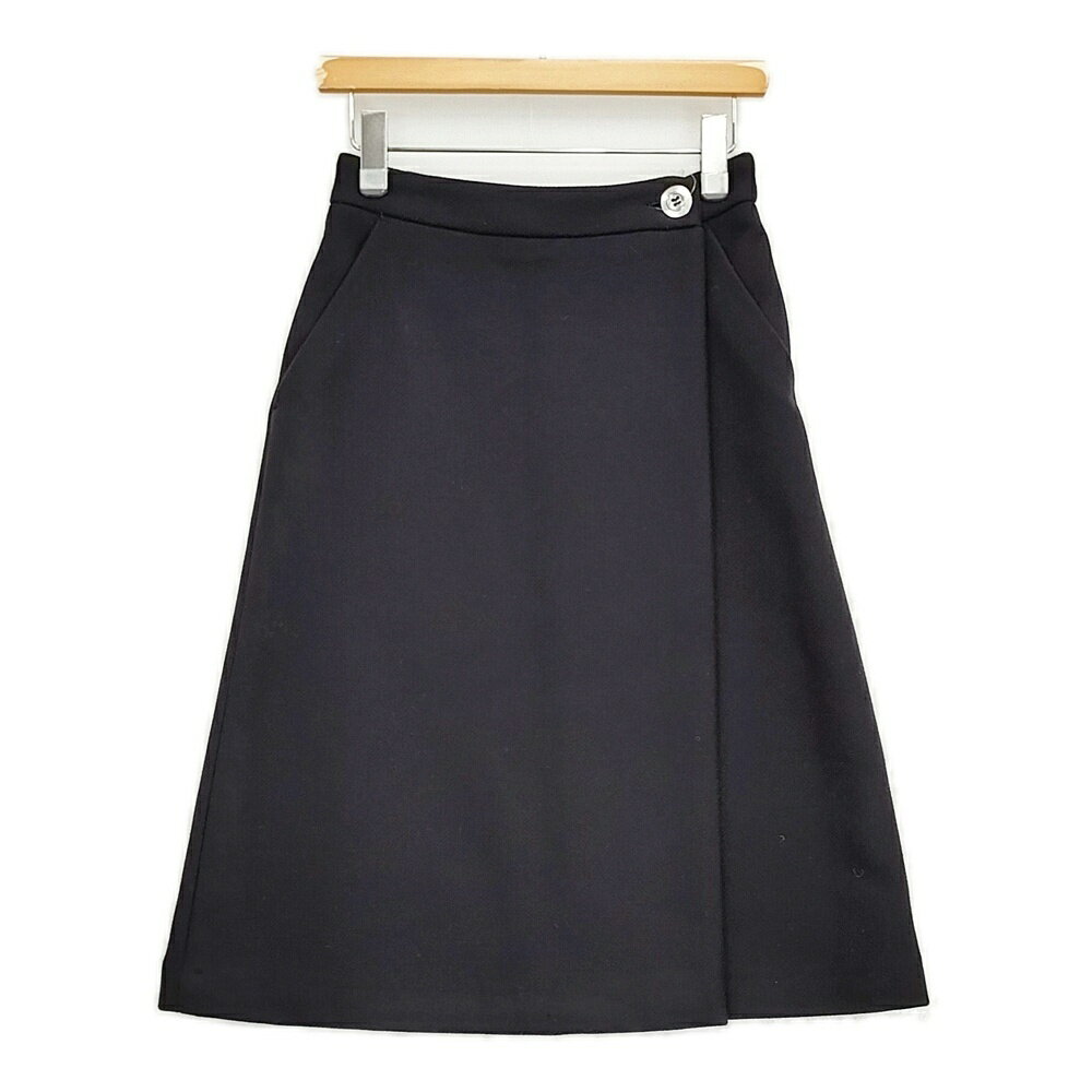 L273227-926408-99 商品説明 ブランド marimekko アイテム スカート ウール 巻きスカート サイズ34 カラー ブラック（ダークネイビー系にも見えます）※色は実物を見て判断したものを記載しております。発売時のカラー...