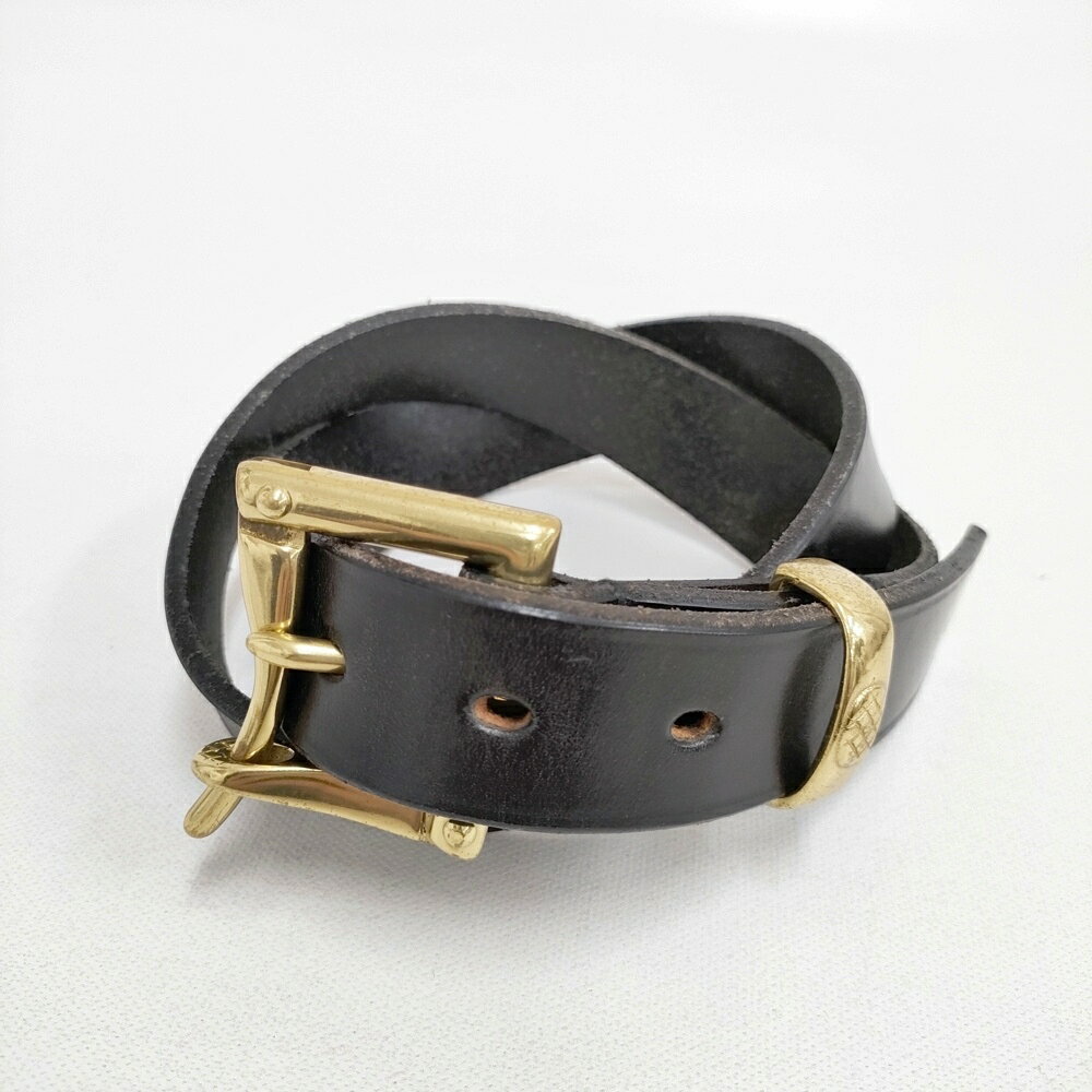 M284550-928608-99 商品説明 ブランド Martin Faizey アイテム ベルト 1.25 Inch Quick Release Buckle Belt -Brass クイックリリースベルト 定価27500円 カラー ブ...