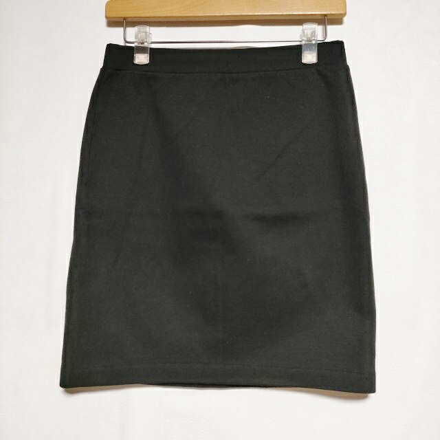 L213845-1965819-19 商品説明 ブランド adam et Rope アイテム スカート タイトスカート コットン サイズ38 カラー ブラック※色は実物を見て判断したものを記載しております。発売時のカラー展開は把握しておりま...