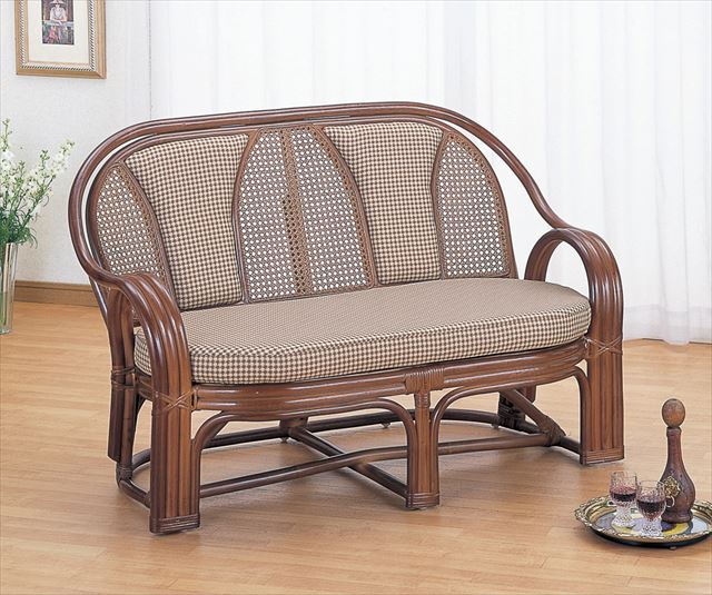 こちらの商品は配送不可地域がございます。下記オレンジ枠の送料、配送説明文を必ずご確認下さい。規格ラブソファ Y-301B　＜品番　im644＞サイズW114cm × D63cm × H74cm仕様・材質：籐・座面クッション取り外し可能・今回...