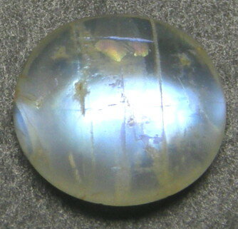 宝石名 天然ブルームーンストーン「ムーンストーン」 産地 ミャンマー産 重さ 2.84ct サイズ 10.1x9.4x4.2ミリ 色 ブルーシラー色 商品説明 インクリュージョンがルチルのようなムーンストーン ブルームーンストーン。 発送 ...