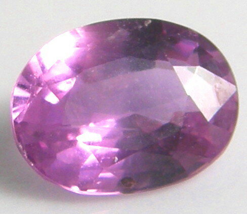 宝石名 天然ピンクサファイア 産地 スリランカ産 重さ 1.01ct サイズ 7.1x5.5x4ミリ 色 ピンク色 商品説明 テリ良い ピンクサファイア 裸眼クリーン。 発送 簡易書留郵便も対応しています。重さにより価格変わります。基本430円