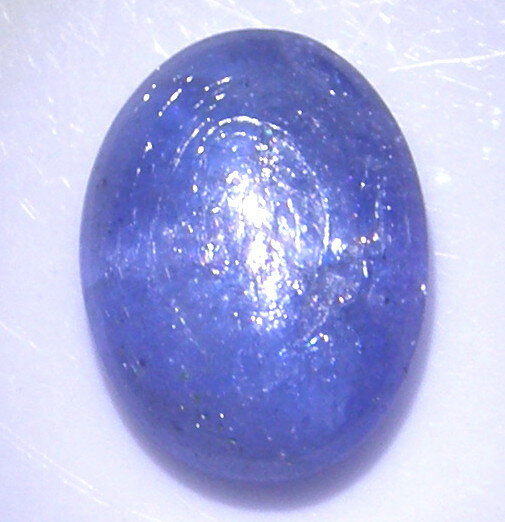 宝石名 天然タンザナイトスター 産地 タンザニア産 重さ 3.63ct サイズ 11x8.5x4.5ミリ 色 青色 商品説明 タンザナイトでは珍しい4本線 十字スター効果出るゾイサイト。 発送 簡易書留郵便も対応しています。重さにより価格変...