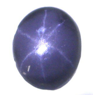 宝石名 天然石 スピネル スター 産地 スリランカ産 重さ 0.83ct サイズ 5.4x4.4x3.7ミリ 色 ダークパープル色 商品説明 6本線スター効果 スピネルスター 黒色に見えます。 発送 簡易書留郵便も対応しています。重さにより...