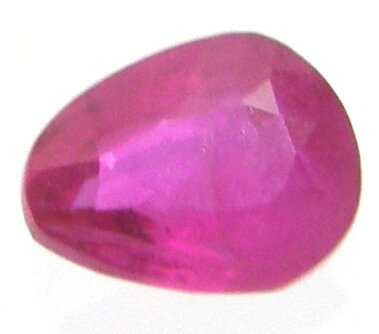 宝石名 天然石 ルビー 産地 モザンビーク産 重さ 0.414ct サイズ 5x3.9x2.4ミリ 色 赤色 商品説明 インクリュージョン少ないルビーではクリーンな天然加熱ルビー ソーティング付。 発送 簡易書留郵便も対応しています。重さに...