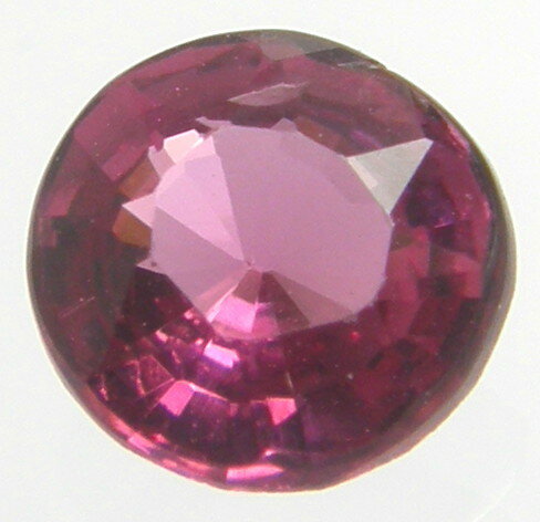 宝石名 天然石 レッドスピネル 産地 ミャンマー産 重さ 0.59ct サイズ 5.3x5.1x3.1ミリ 色 ピンキッシュレッド色 商品説明 テリの良いレッドスピネル 肉眼では目立ちませんがガードルに小さいキズあり 。 発送 簡易書留郵便...