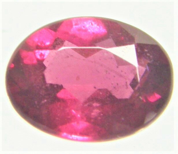 宝石名 天然ガーネット 産地 　タンザニア産 重さ 　1．31ct サイズ 　7．5x5．8x3．7ミリ 色 ピンクパープル色 商品説明 タンザニア産　ロードライトガーネット　ピンキッシュパープルカラー。 発送 簡易書留郵便も対応しています...