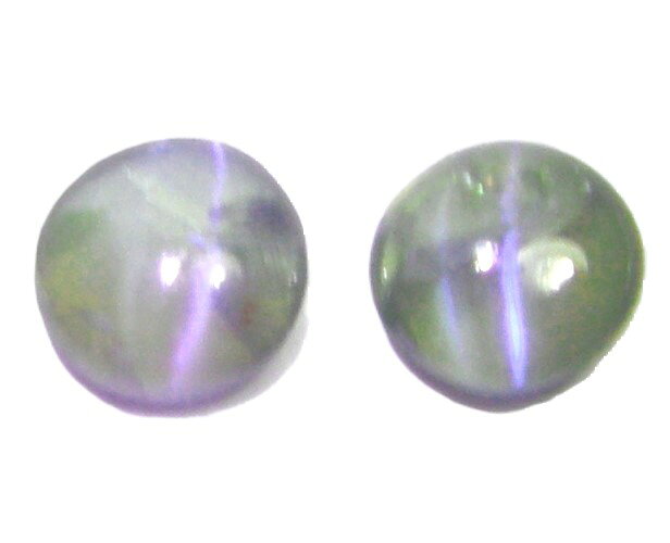 宝石名 天然 アレキサンドライトキャッツアイ 産地 インド産 重さ 2コ 0.43ct サイズ 石のサイズ 約3．6x3．8x1．5　1．6ミリ 色 緑色〜レディッシュ変色 商品説明 透明度高くシャープ線キャッツアイ効果 変色効果「ライト照...