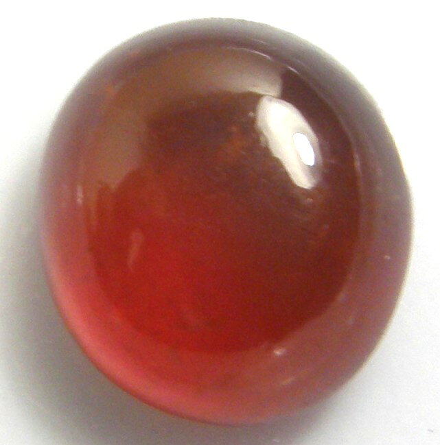 宝石名 天然　グロッシュラーガーネット 産地 　アフリカ産 重さ 　4．70ct サイズ 　9．7x8．9x5．7ミリ 色 　オレンジ色 商品説明 　オレンジガーネット　カボションカット。 発送 簡易書留郵便も対応しています。重さにより価格...