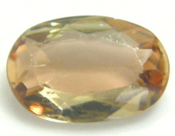 宝石名 　天然石　アンダリューサイト 産地 　ブラジル産 重さ 　0．91ct サイズ 　8．2x5．4x2．7ミリ 色 　ブラウン　グリーン色 商品説明 　マルチカラーが魅力のアンダリューサイト。 発送 簡易書留郵便も対応しています。重さ...