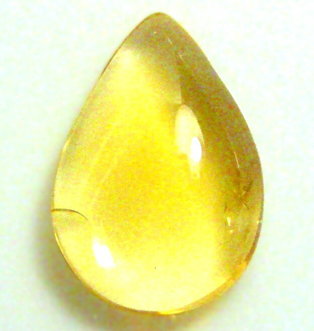 宝石名 天然シトリンクォーツ 産地 ブラジル産 重さ 1．85ct サイズ 　10．1x7x3．7ミリ 色 イエロー色 商品説明 カボッションカット シトリンクォーツ 黄水晶 。 発送 簡易書留郵便も対応しています。重さにより価格変わります。