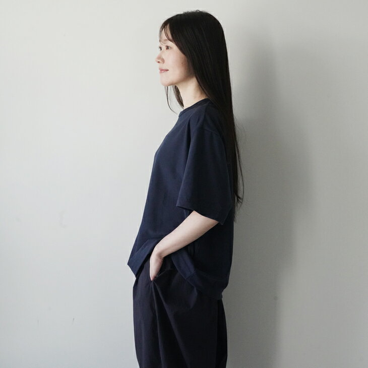 lelill (レリル)THE HIGHTECH BASIC T (レッド/ネイビー)トップス ハイテク Tシャツ 吸水速乾 接触冷感 定番として高い支持を誇る「THE BASIC T」が、さらにアップデート。 コットンのようなナチュラルな...