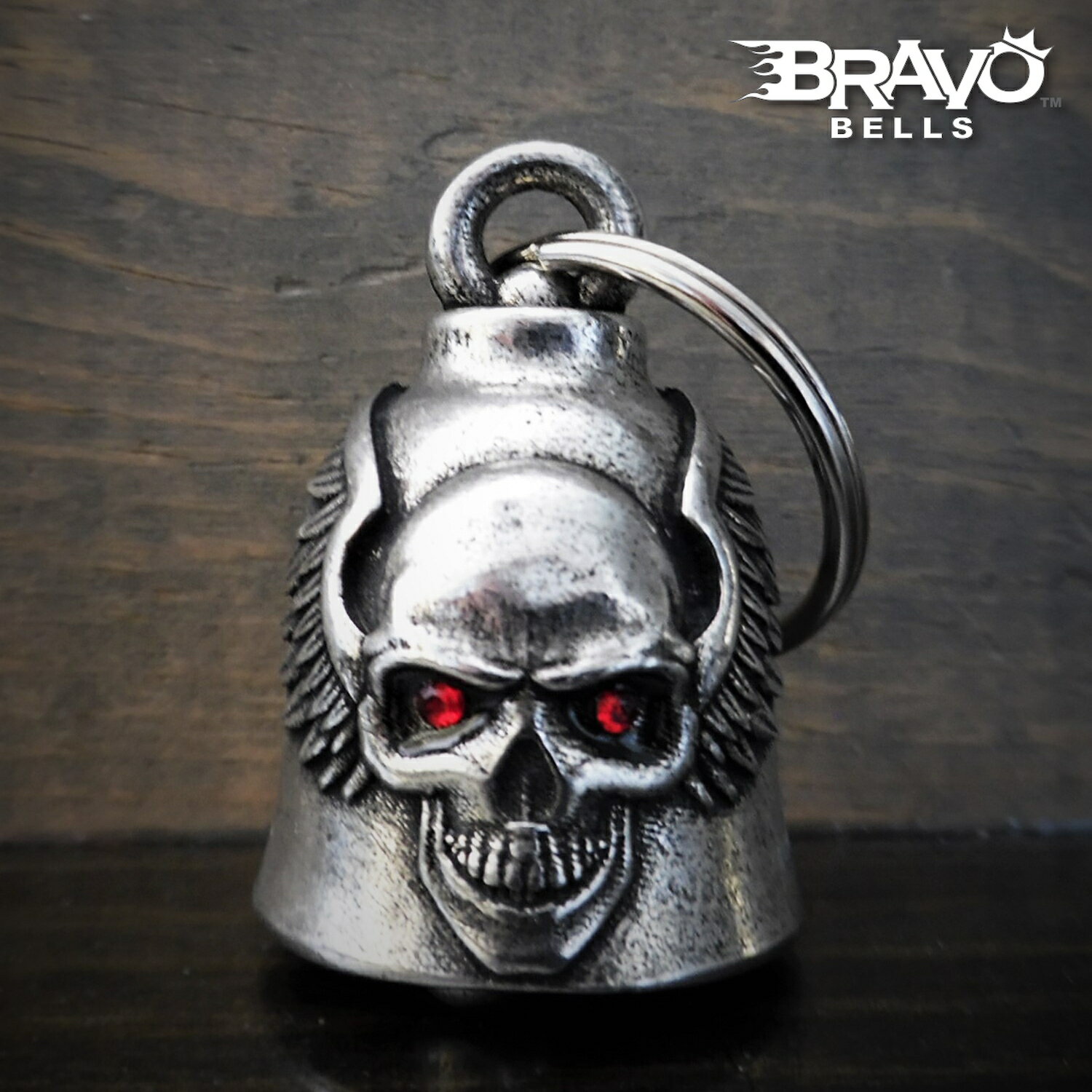 米国製 Bravo Bells 赤目 スカル ウィング 翼 ベル [Skull Batwing] ブラボーベル Made In USA 魔除け お守りとしてバイカーへの特別なギフトに! バイク オートバイ 鈴 アクセサリー キーホルダー キ...