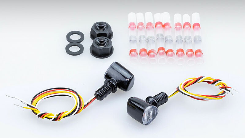 ウインカー＆テールランプ　Nano2 トライアングルスタイル コンビランプ　アンバー2.1W・レッド0.5W/1.9W　2個 219-5200JANコード：4934154462000商品説明ボディーサイズ　13×11×14.9mmのトライア...