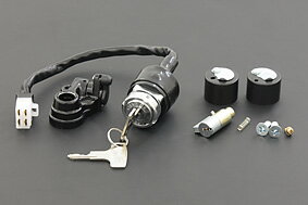 K3-K6　イグニッションスイッチ＆ロックセットメーカー名：　 (株)PMC.Inc　メーカー品番：　 146-4001 適合車種：　 ホンダ/HONDA K3-K6 イグニッションスイッチとハンドルロック、シートロックのオールインワンセッ...