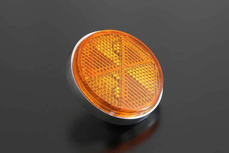 Z1/Z2 サイドリフレクター　カラー：イエロークロームトリムメーカー名　：　 (株)PMC.Inc　メーカー品番　：　 81-1194 適合車種　：　 カワサキ/KAWASAKI Z1/Z2 純正同様の6面カット仕上げ。1個単位でのデリバ...