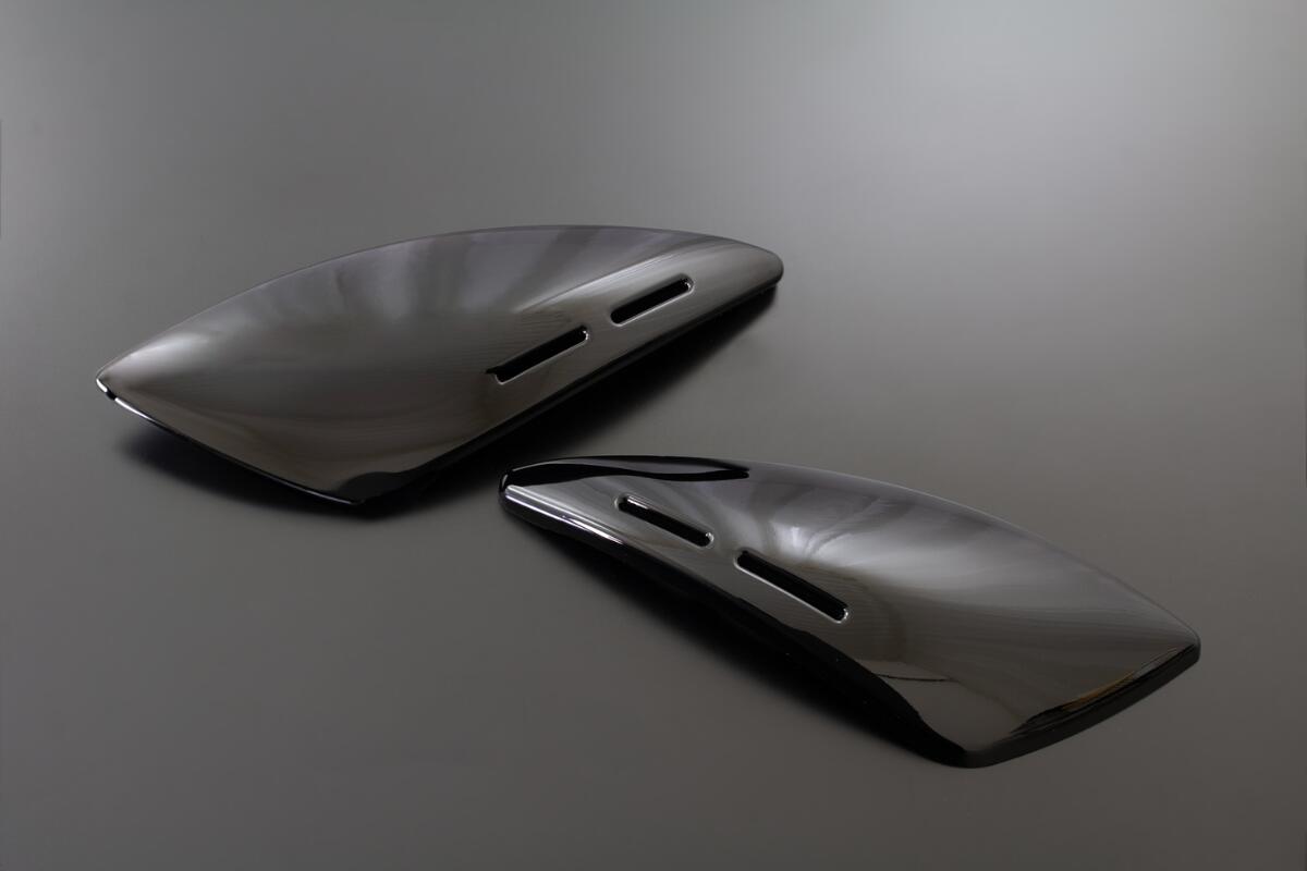 インジェクションオーバーカバー L/Rセット グロスブラック Z900RS　品番 189-1851適合車種Z900RS/CAFE/SE '18-'25ワンポイントながら簡単に外装のイメージを変更できるドレスアップカバー。純正インジェクション...