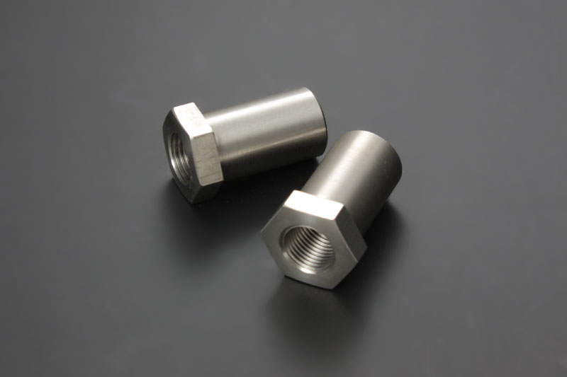 (株)PMC.Inc/(株)ピーエムシー アクスルナット （KYB38/38R用)品番 74-471All-Billetステンレスアクスル M16ナット クランプ径：22mmKYB38/38R＆6穴/4穴ディスクハブ用 アクスルナットZ1/...