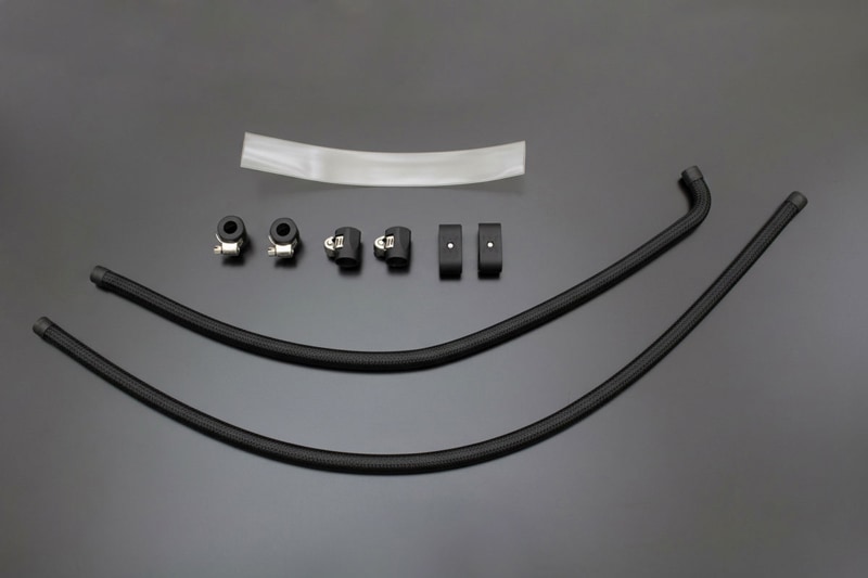 ブラックメッシュ オーバーフローホースセット　ブラック品番 189-2634B適合車種Kawasaki　Z900RS/CAFE/SE　'18-'25商品説明大人気のステンレスメッシュホースに加え、新たにブラックメッシュチューブが登場。カラー...
