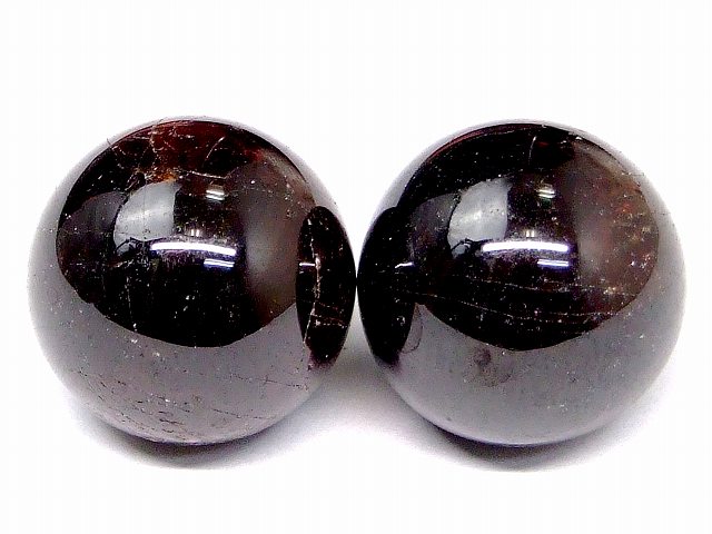 ※画像と同品質のものをお送りします。 オリジナルアクセサリー作りに是非どうぞ〜〜（m−m） ※新品ですが、へこみ・傷など見られる為、わけあり商品として格安にご提供しております。 ご了承の上ご購入くださいませ。 素材 天然 サイズ 約：重さg...